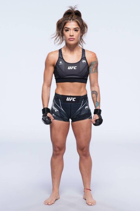 Tracy Cortez Ufc Fighters Portrait Session In Orlando Famousfix
