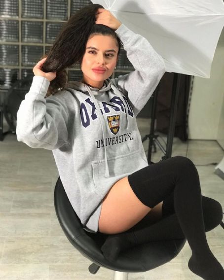 Bana Hamawandi Photos News And Videos Trivia And Quotes Famousfix
