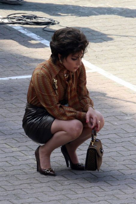 Lady Gaga ‘house Of Gucci Set Directed By Ridley Scott In Rome