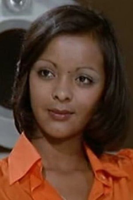 Annie Kerani Photos News And Videos Trivia And Quotes Famousfix
